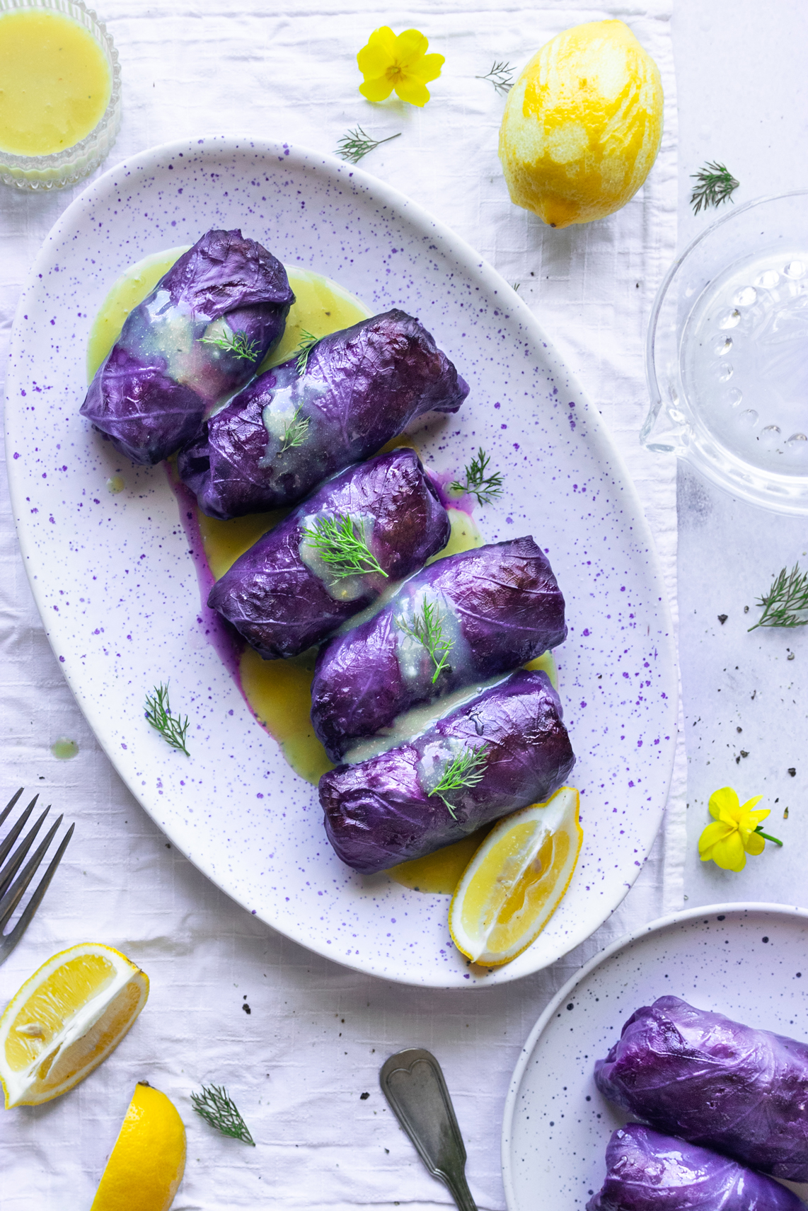 Vegan Λαχανοντολμάδες από Μωβ Λάχανο με Vegan Αυγολέμονο